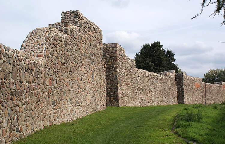 Strzelce Krajeńskie ciekawostki. Miasto Czarownic i jego atrakcje